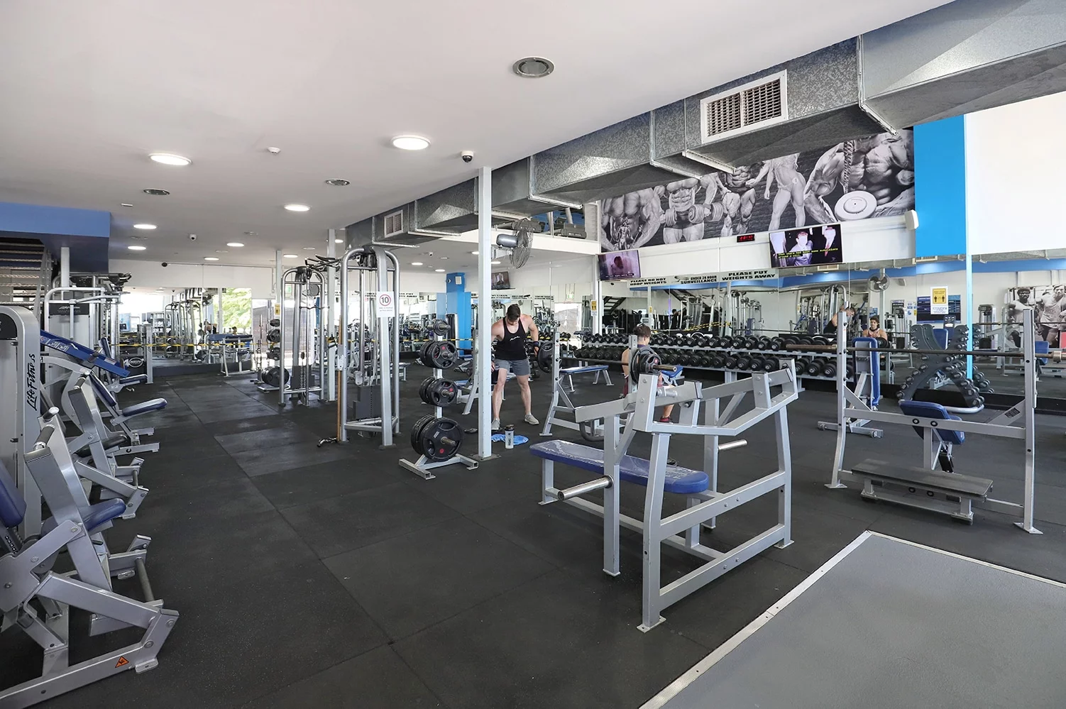 Main Gym | Hi Life Fitness